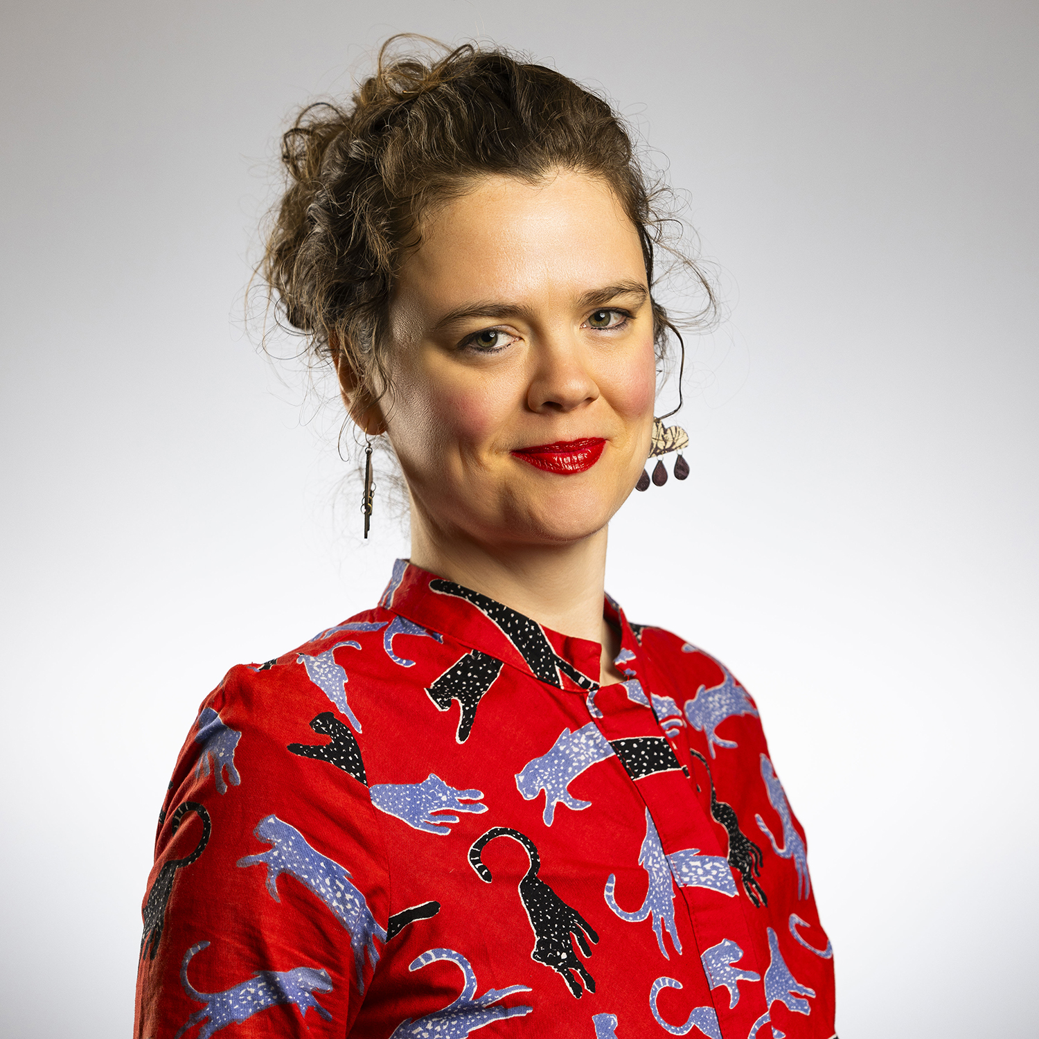 Roberts, Mary: Fine Arts: Faculty: Ernestine M. Raclin School of the ...